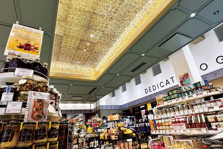 『BIG BEANS芦屋店』～専門スタッフになんでも聞こう！ 大阪発祥のまばゆい芦屋品質～｜旅の手帖WEB